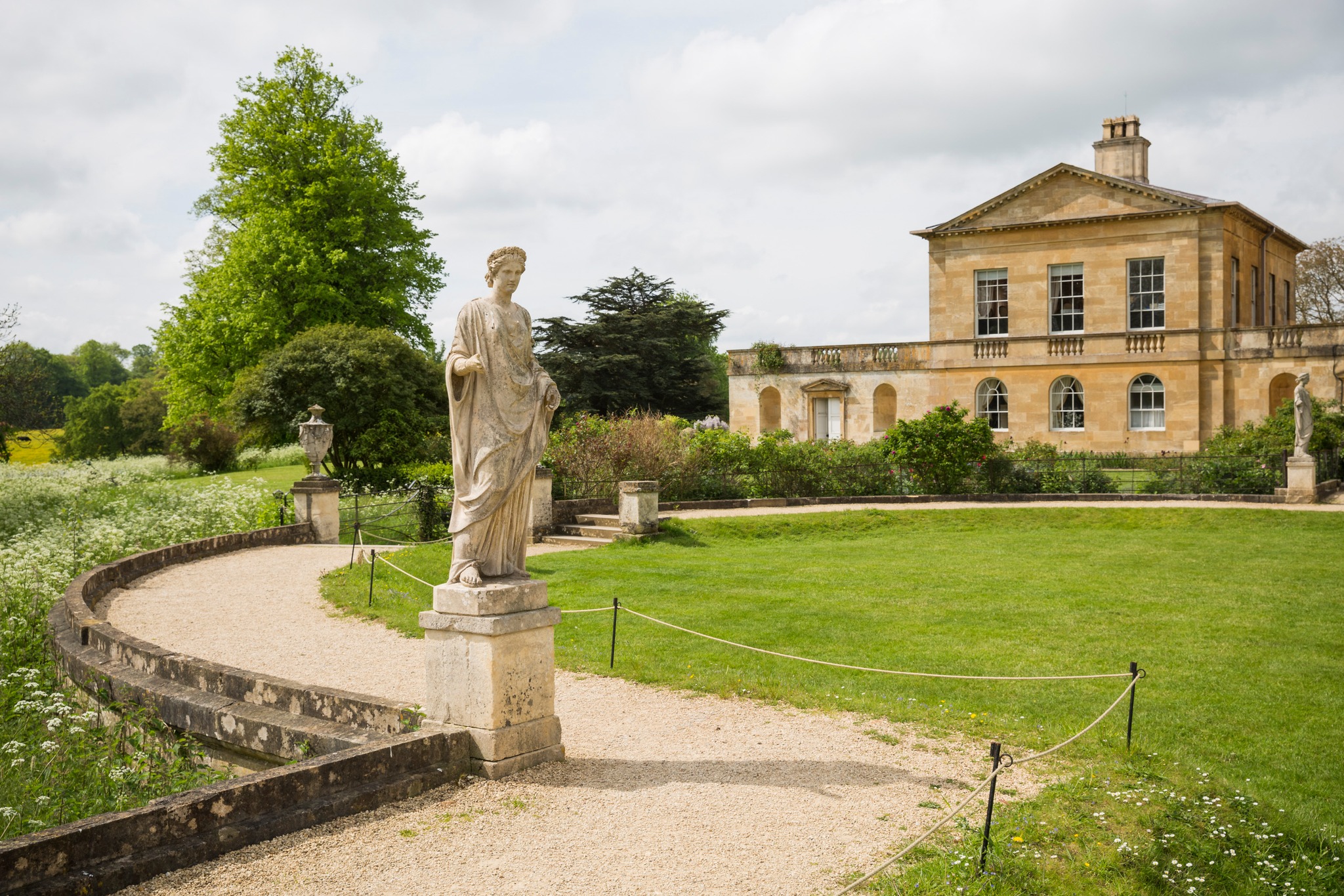 Visions Unreel: Exploring Basildon Park’s Film and TV Highlights | What ...